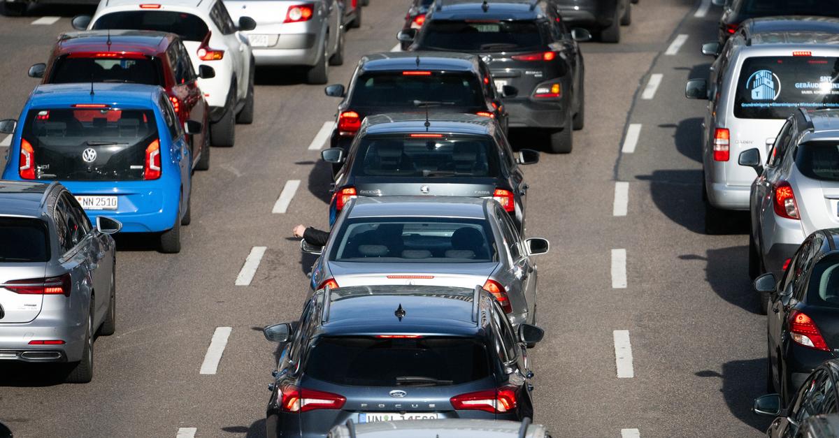 Rhein-Main: A66 und A643: Stau rund um das Schiersteiner Kreuz – Live ...
