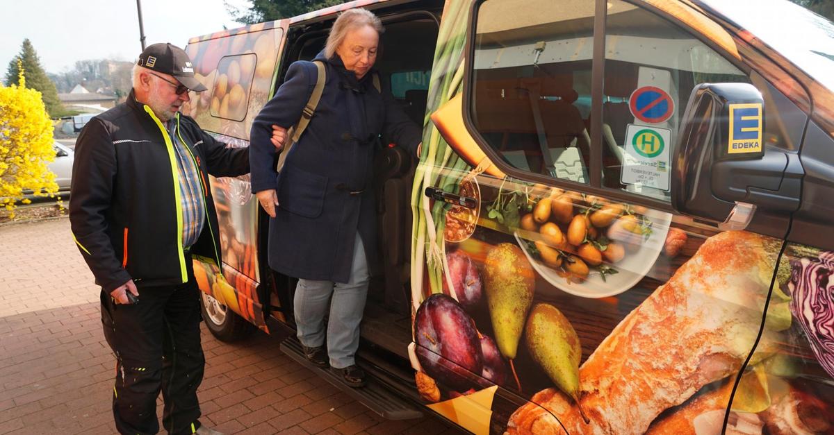 Service-Bus zum Einkaufen: Ein Segen für ältere Menschen