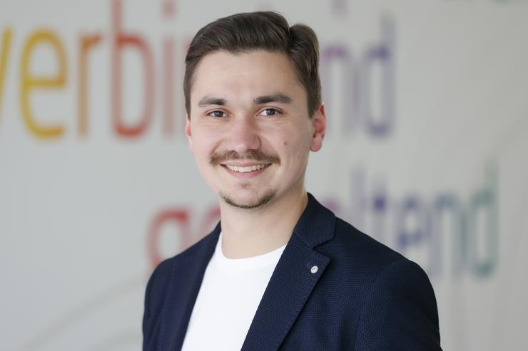 Pro & Contra: Mit dem Flieger ans Mittelmeer – Ist das okay?