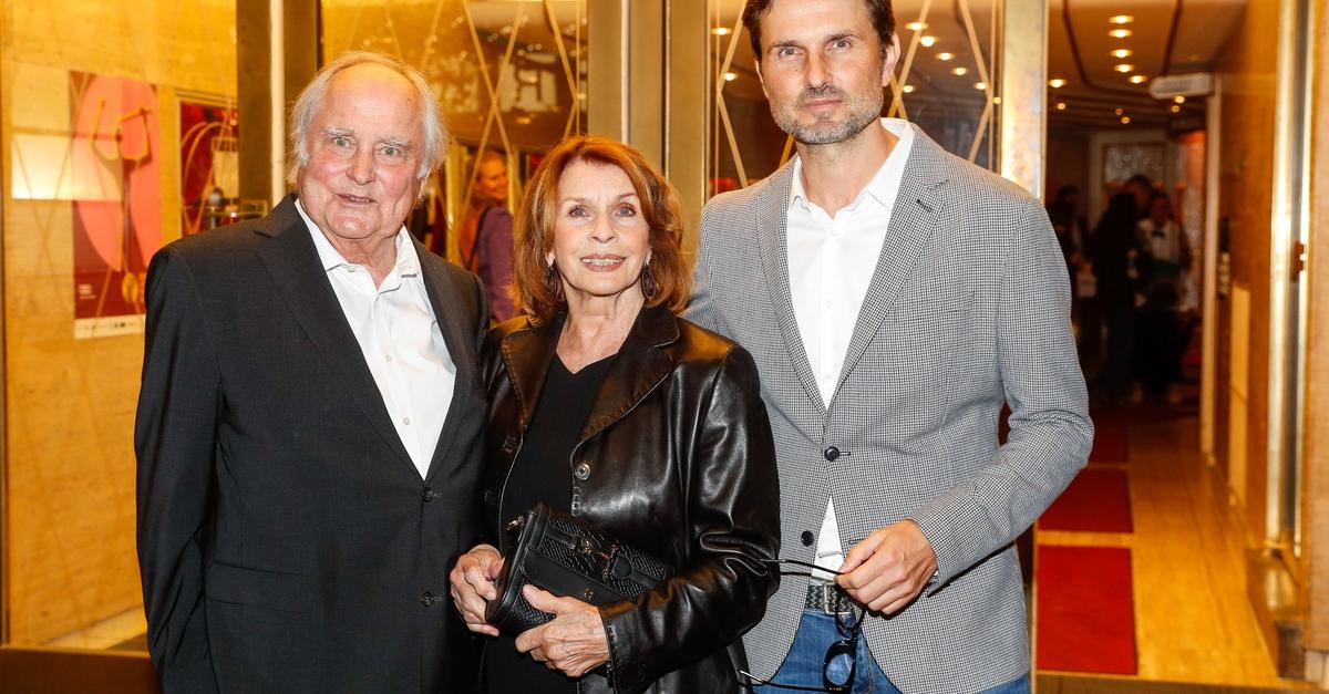 Simon Verhoeven über Verlust und Lücken - und „Mama“ Senta