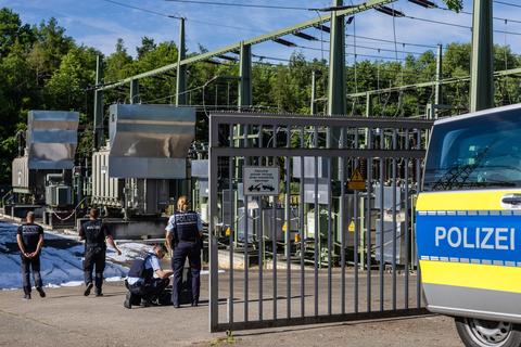 Anschlag? Zehntausende nach Feuer in Umspannwerk ohne Strom