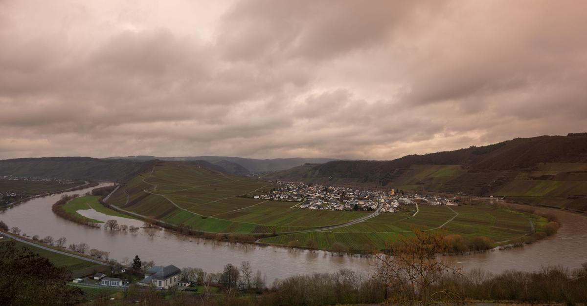 Mosel nach Unfall gesperrt: Was das für Flussreisen bedeutet