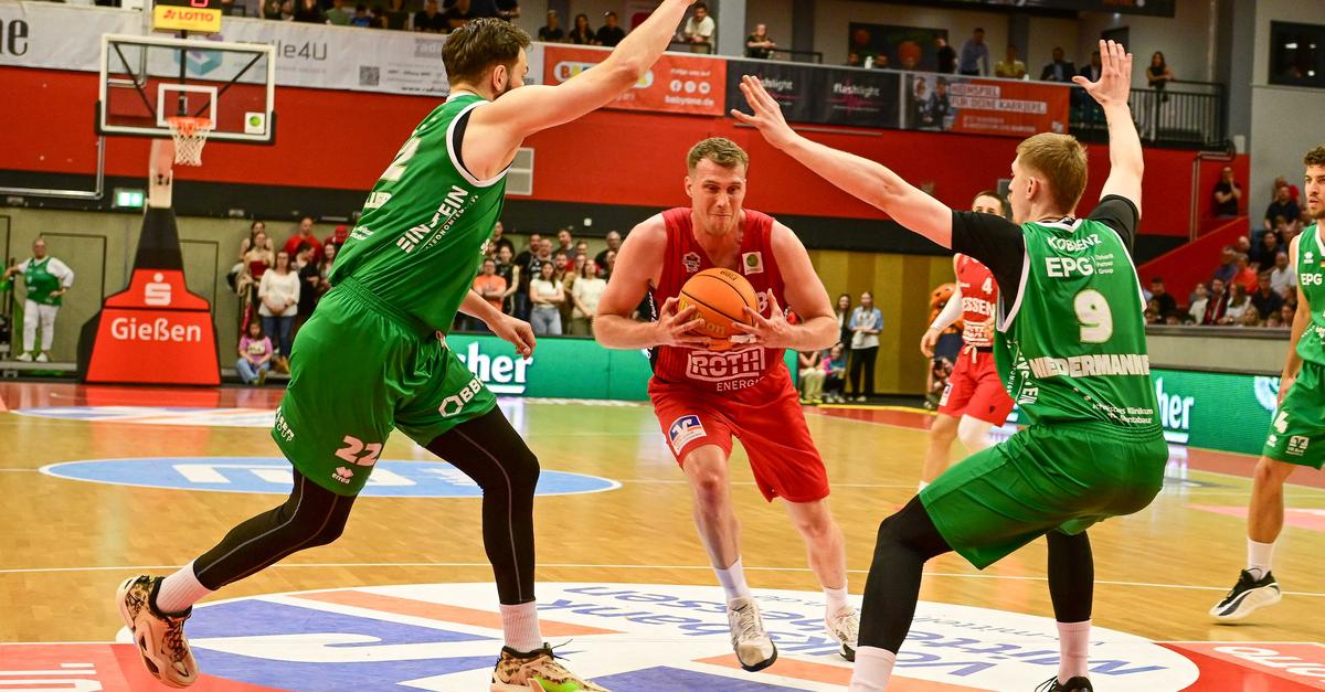 Gießen 46ers: Basketballer spielen sich gegen Koblenz warm für die Playoffs