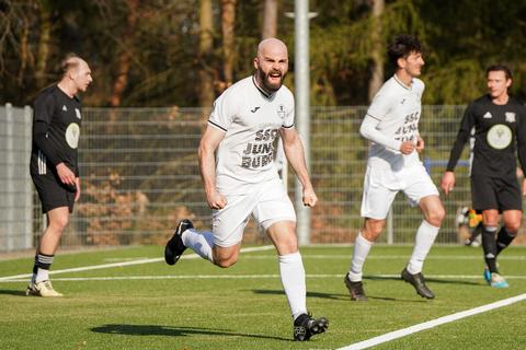 Fußball-Verbandsliga: Darum war der SSC Burg 2025/2026 so erfolgreich ...