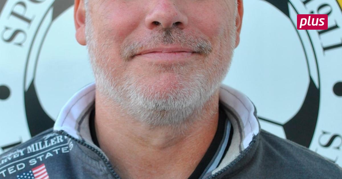 Thomas Selbach bleibt Trainer des SV Elz