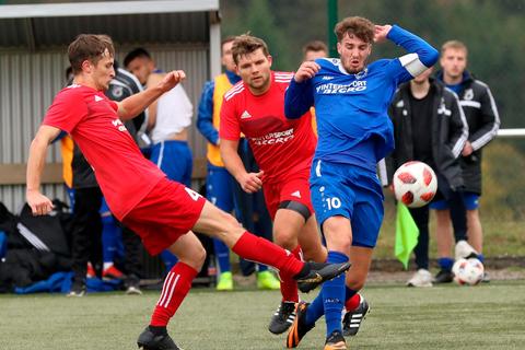 3:2! Torwart Freiwald wird per Abschlag zum Matchwinner