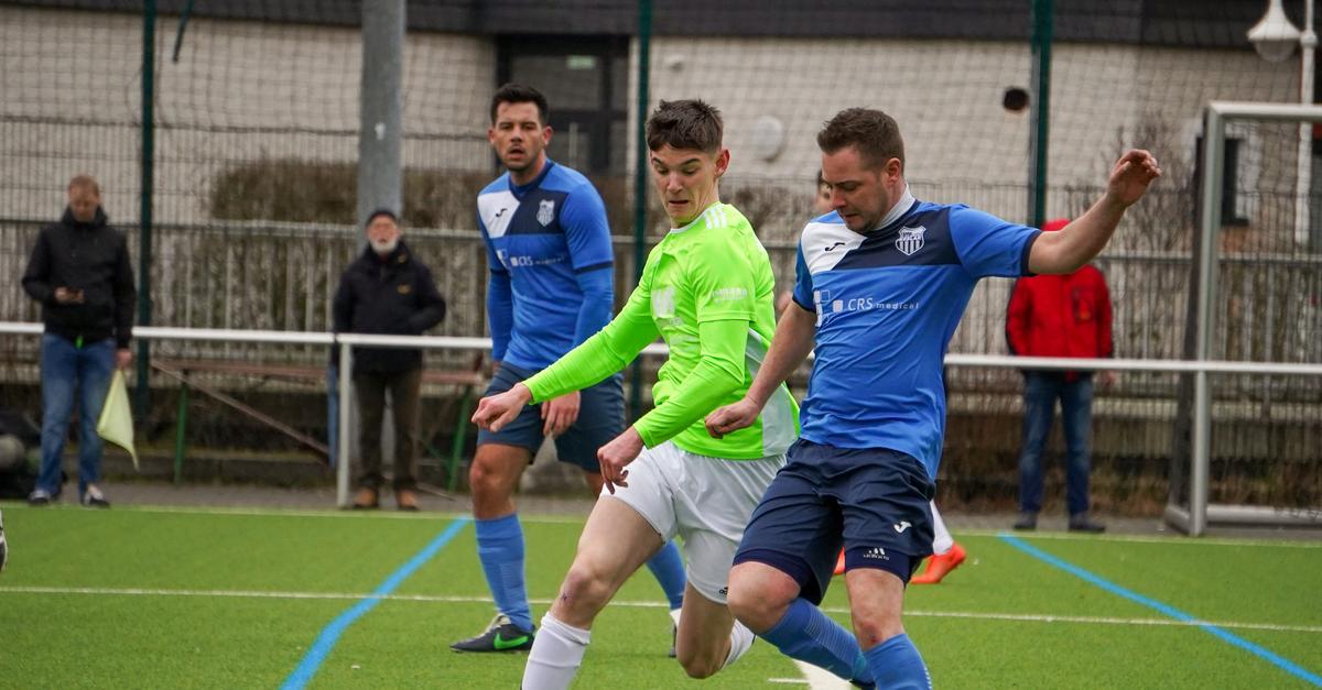 Fußball-Kreisoberliga: VfB Aßlar hat mehr Mühe als erwartet