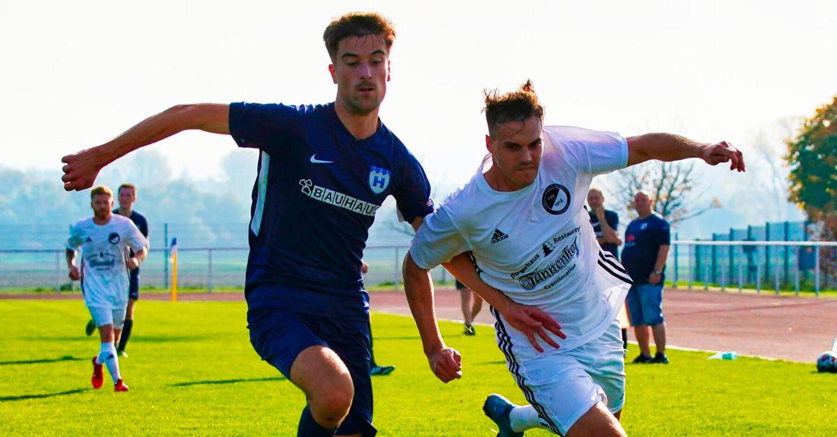 Dreierpacker Robin Blank führt TSV Steindorf zum Heimsieg