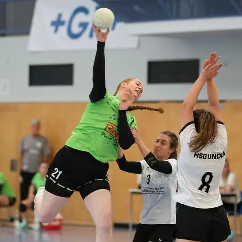 HSG Hinterland: Frauen retten Punkt nach 18-minütiger Torflaute gegen ...