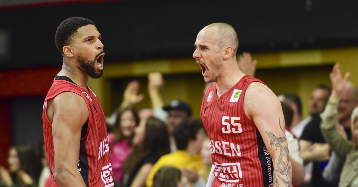 Zwei Aktionen von Kyle Castlin bescheren Gießen 64ers Sieg