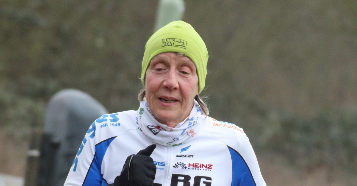 Andrea Wopp läuft bei „Zehner” in der Wetterau zu Bronze