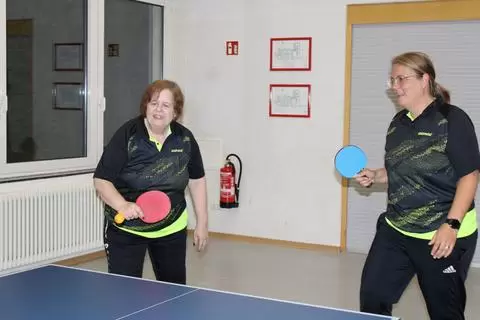 Neesbacher Frauen wehren sich standhaft