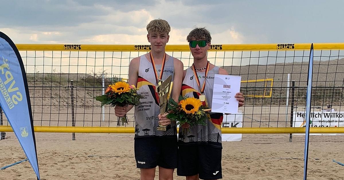 Joris Backhaus holt U18-DM-Titel im Beachvolleyball